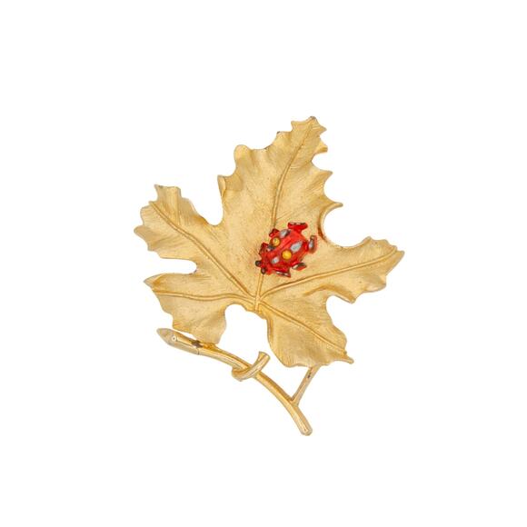 Sarah Coventry | Jewelry | Vintage Sarah Coventry Bit Of Fantasy Gold ...